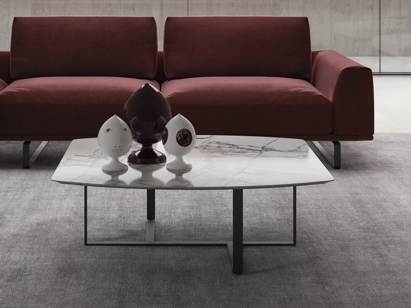 TEMPO 茶几 By Natuzzi Italia | design Maurizio Manzoni, Roberto Tapinassi