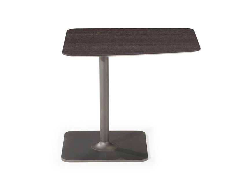 TEMPO 茶几 By Natuzzi Italia | design Maurizio Manzoni, Roberto Tapinassi