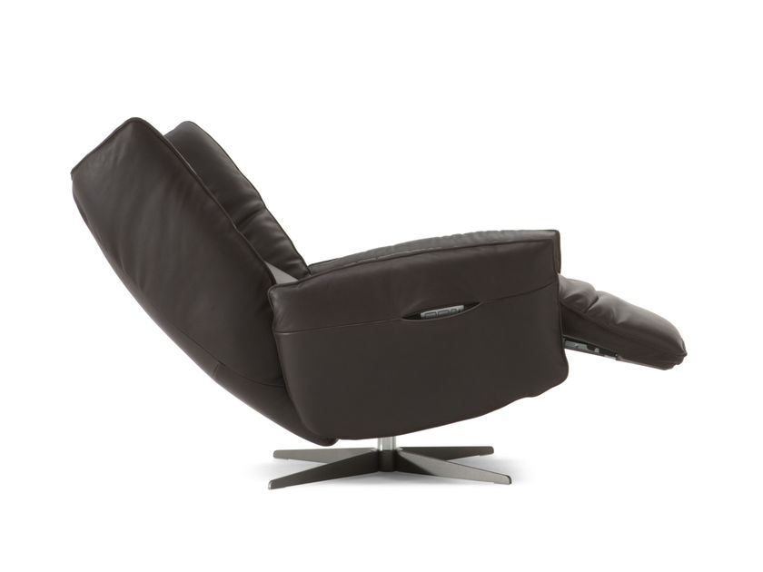 TULIP Armchair By Natuzzi Italia | design Mauro Lipparini
