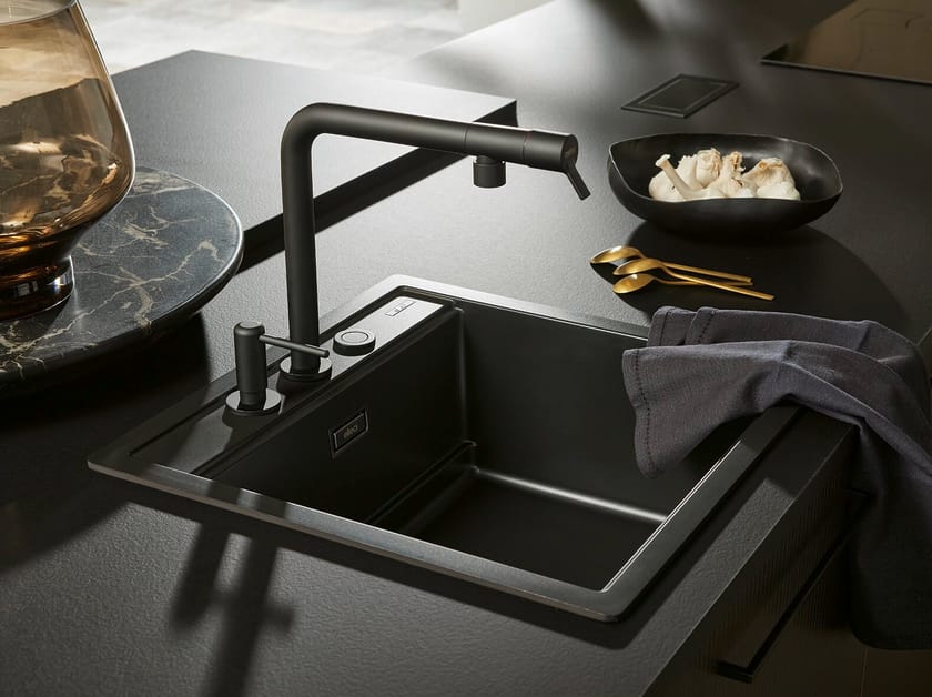 ARTLINE Stripe wood coffee / PLUS Lava soft mat Kitchen By Nolte Küchen