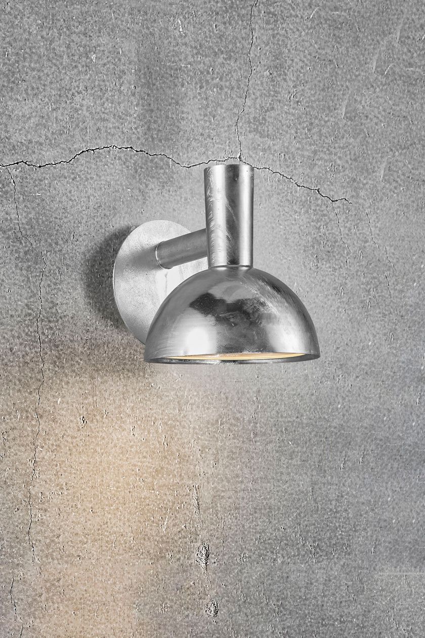 ARKI Lámpara de pared para exteriores dimable de acero galvanizado By ...