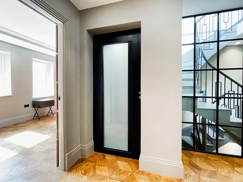 Miniascensore idraulico per interni SUITE - NOVA Elevators - Edilportale