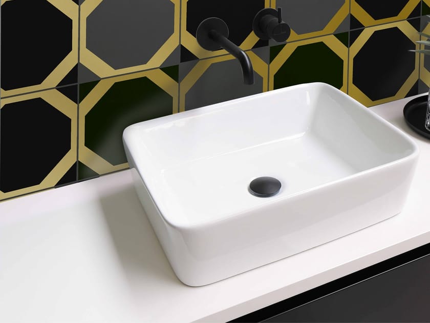 OCTAGON Rivestimento By ROCED