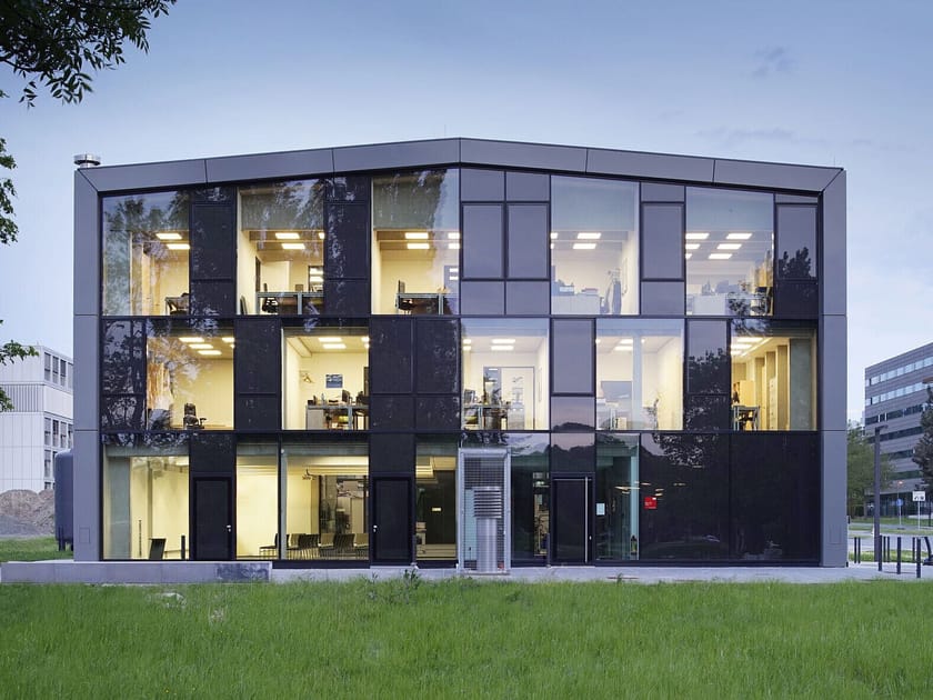 OKALUX HPI Glass facade By OKALUX