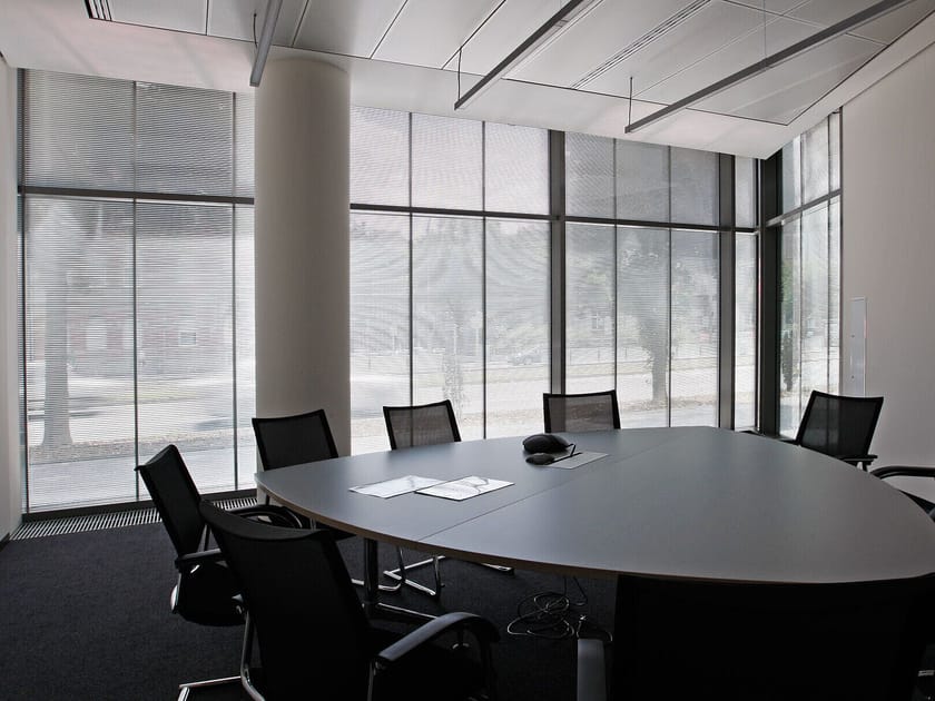 OKASOLAR W Optimized daylight system for the façade By OKALUX