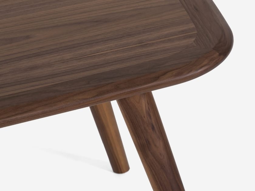 OLITO Extending solid wood dining table By Anesis | design Athanasios Babalis