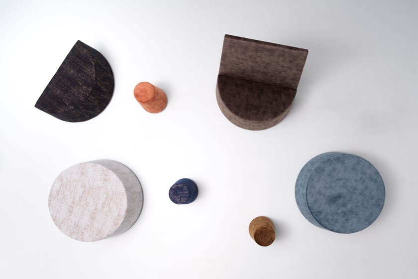 OLLI MEZZALUNA Upholstered fabric pouf By PF Stile