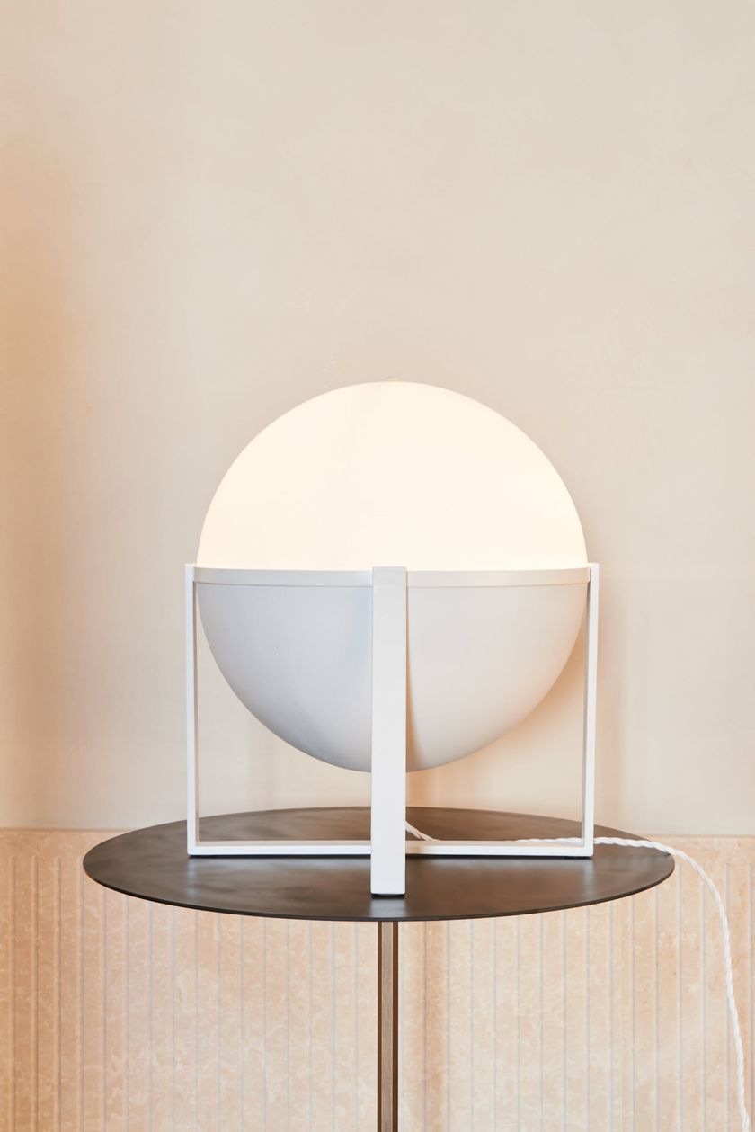 OMERO lampada da tavolo By BRAND & STONE design Giorgio Canale