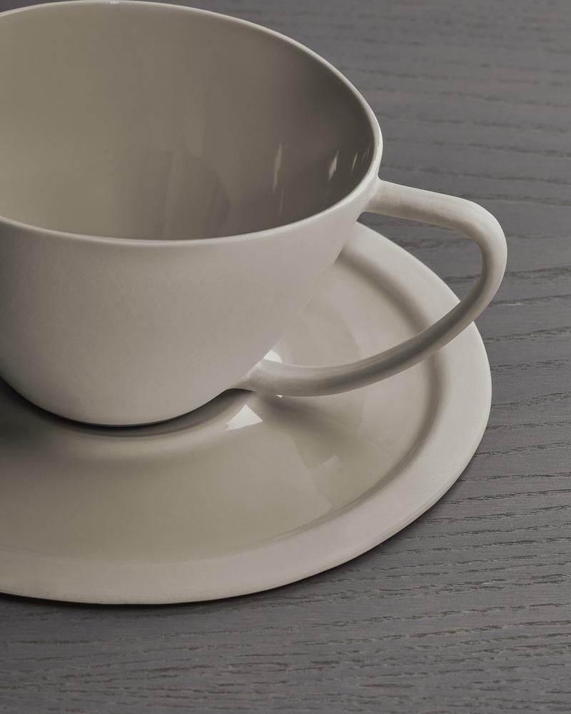 ONDA Porcelain cups set By Society Limonta | design Beatrice Rossetti