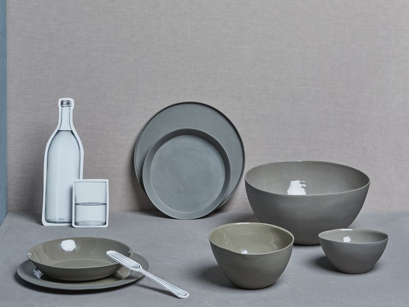 ONDA Porcelain deep plate By Society Limonta | design Beatrice Rossetti