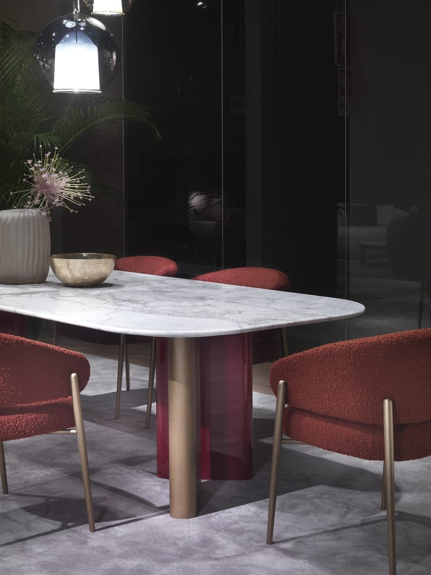 ONNO table By Marelli design Luca Erba