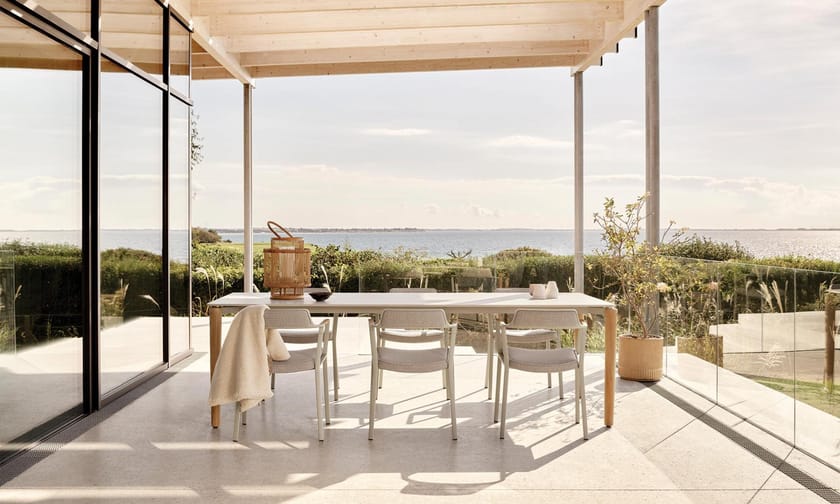 OPEN-AIR - VIPP719 table By Vipp