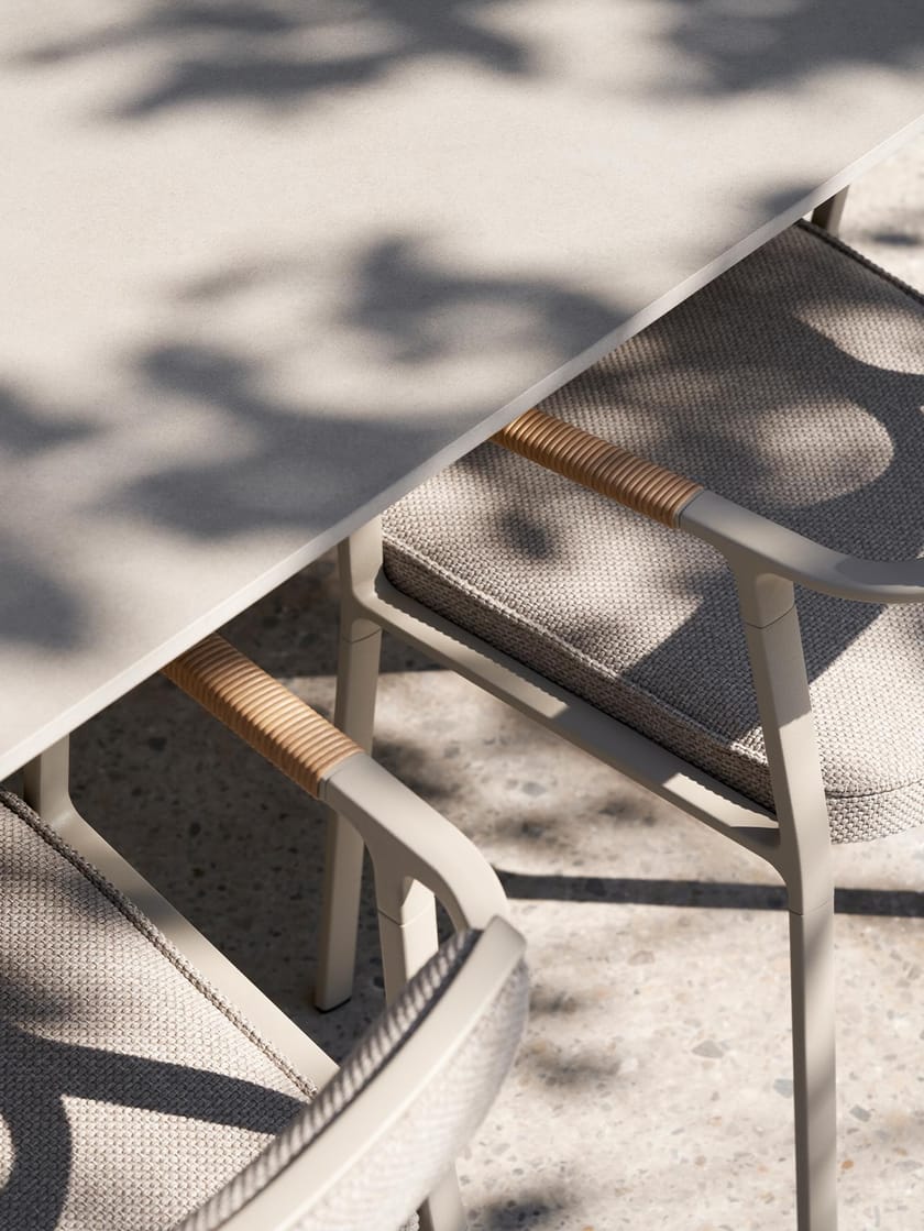 OPEN-AIR - VIPP719 table By Vipp