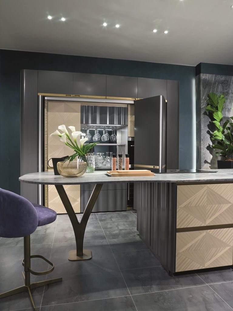 OPTICAL SKIN | Kitchen with island By Carpanelli