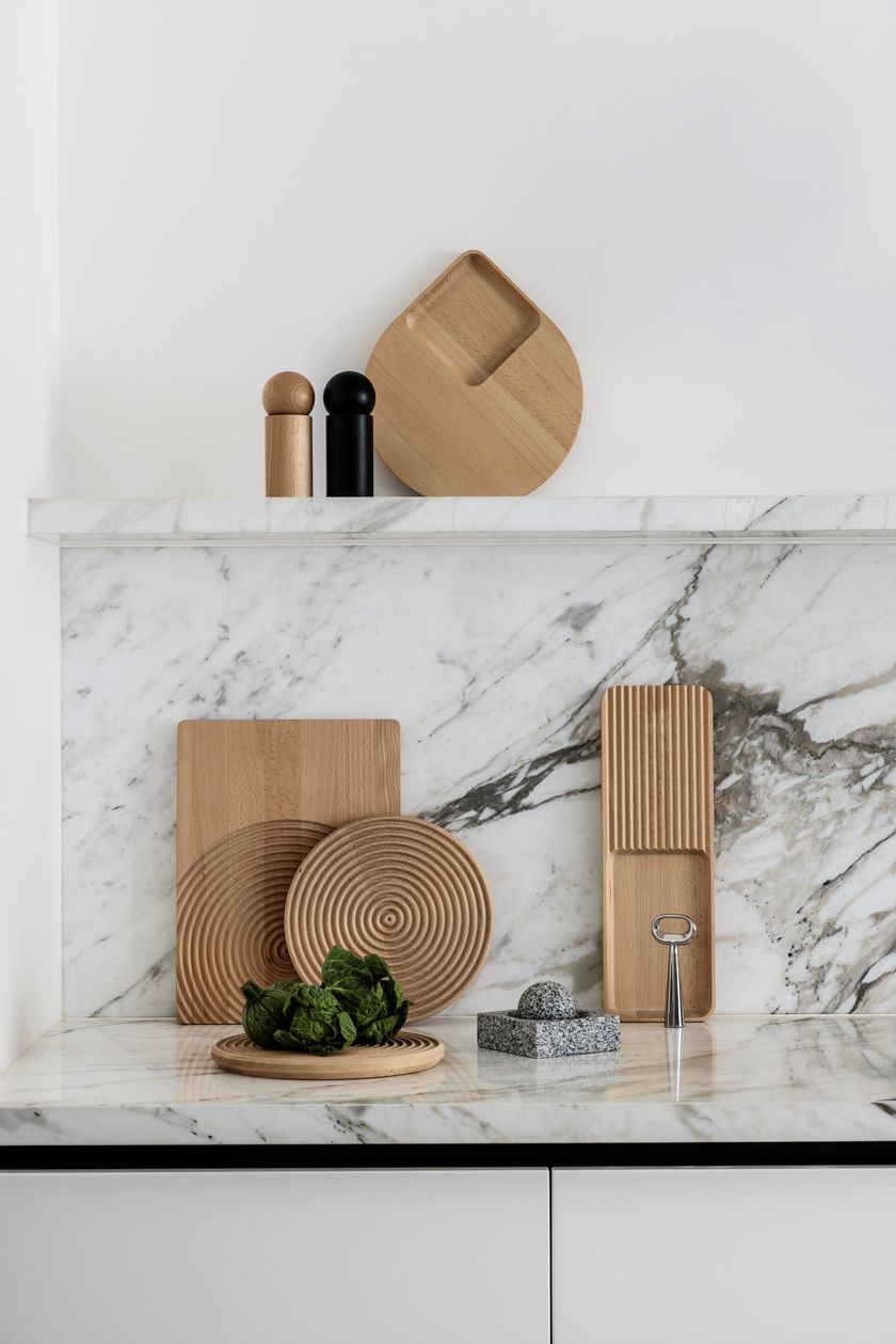 ORB Mortier et pilon en granit By Case | design Gareth Neal