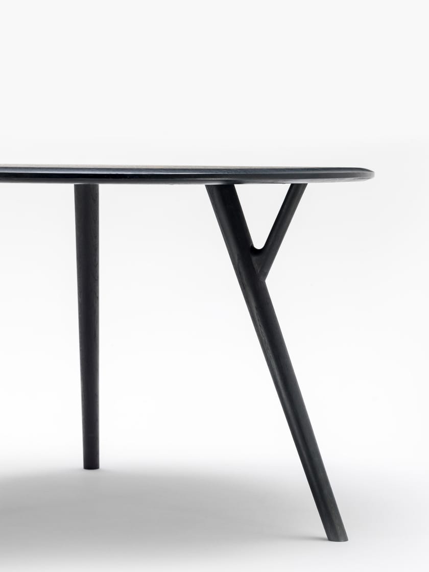 ORGANIC | Round table Round solid wood dining table By Woak | design ...