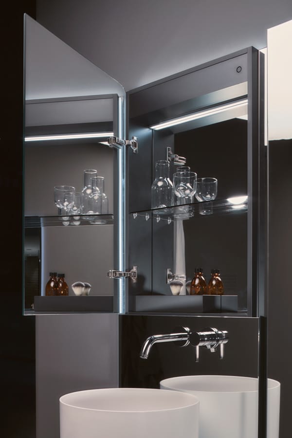 ORIGIN | Mirror with cabinet By INBANI design Seung-Yong Song