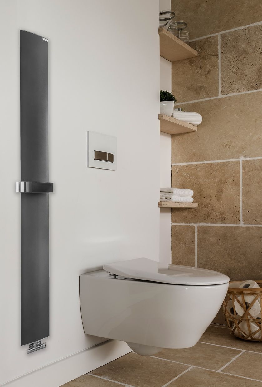 Wall-mounted aluminium decorative radiator OTHELLO MONO SLIM By RIDEA