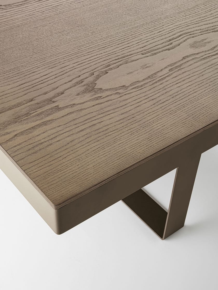 OTIS | Table basse carrée Table basse carrée en métal By Frigerio