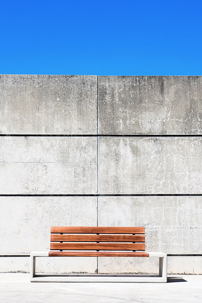 OUTLINE | Bench with back Outline Collection By SIT design Gonçalo Silva