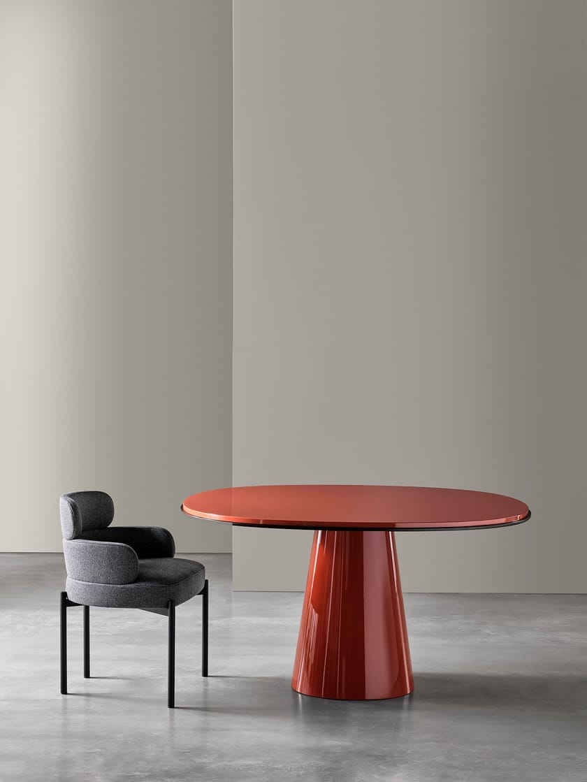OWEN Round natural stone dining table By Meridiani | design Andrea Parisio