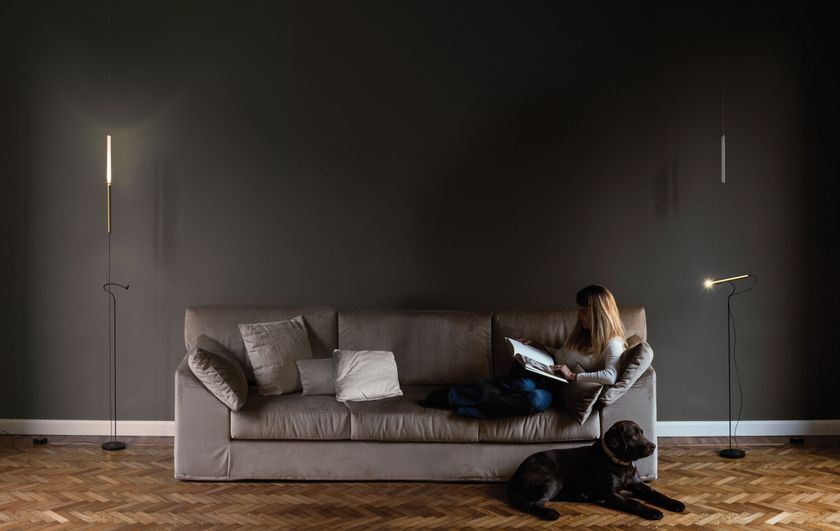 EQUILIBRIO LED Anodized aluminium floor lamp By OliveLab