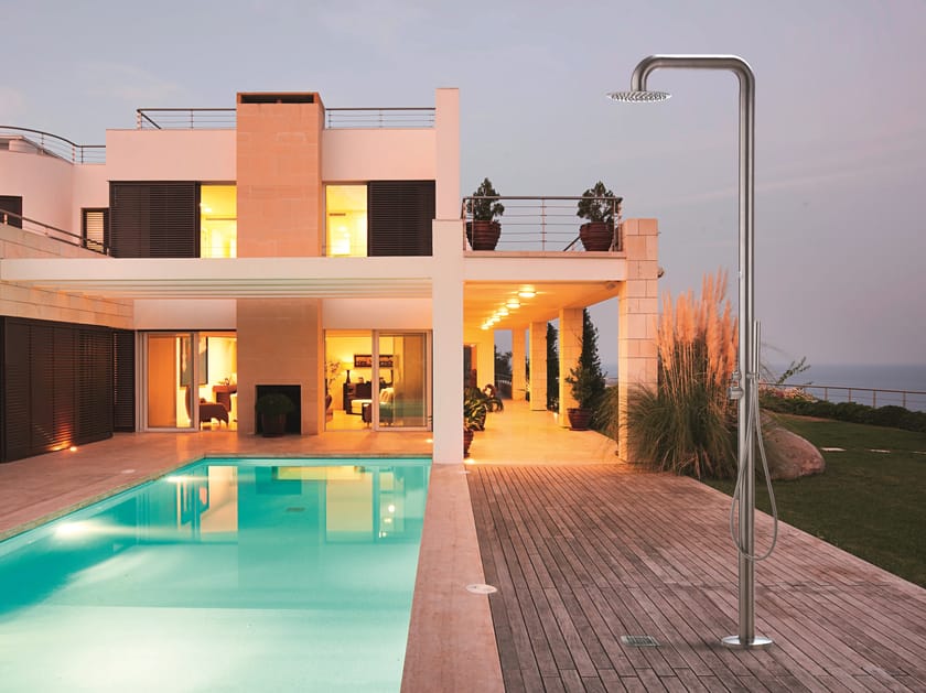 Ducha exterior By Gruppo Geromin