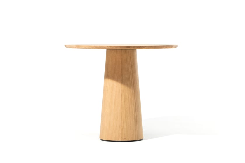 P.O.V. 461 Table By TON | design kaschkasch