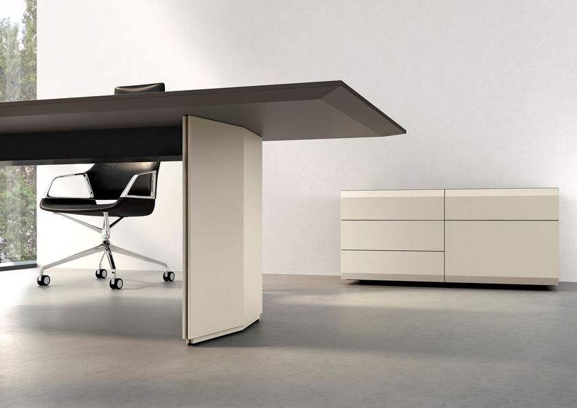 Scrivania ad altezza regolabile in legno PACE | Scrivania ad altezza ...