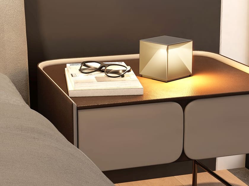 CUBIQ Table lamp By PAN