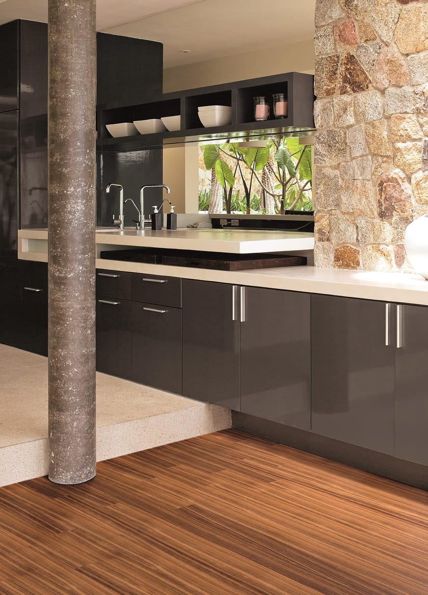 PAR-KY Modular system for raised flooring By NESITE