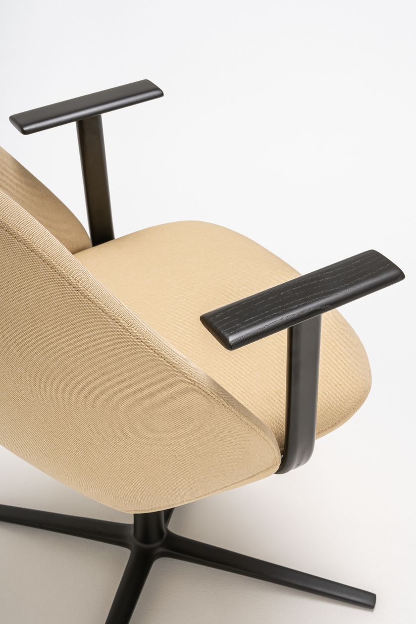 PARALEL | Chair with armrests Upholstered fabric chair with armrests By MDD