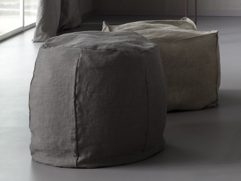 Round linen pouf PARENTESI By Chaarme Letti