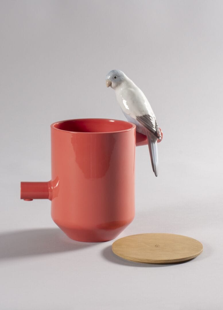 Porcelain candle holder PARROT'S SCENTED TREASURE By Lladró