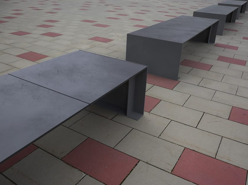PASSEPARTOUT HPL Backless steel bench By miramondo