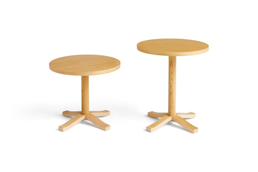 PASTIS Round wooden coffee table with 4-star base By Hay | design ...