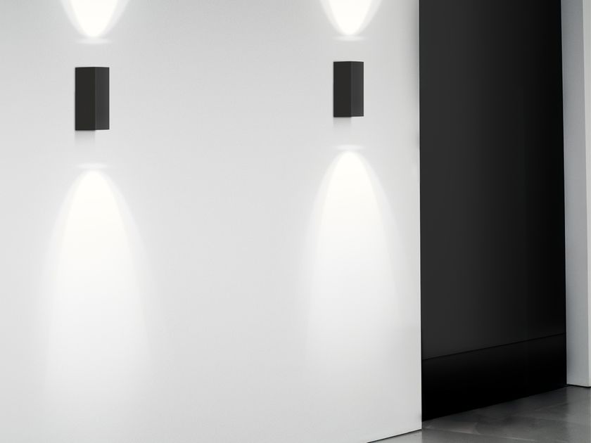 PATRIC Applique By LuceControCorrente