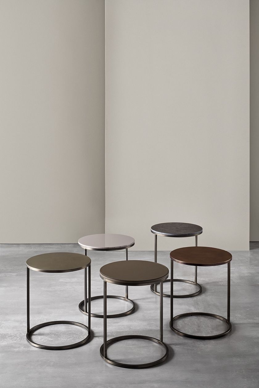 PEK Table basse ronde en métal By Meridiani