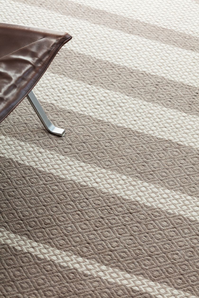 Alpaca rug PELLO WEAVE By Casalis design Liset Van der Scheer