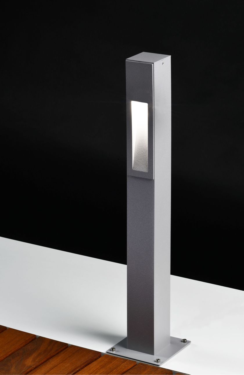 INSERT+ 1 V POST 台阶灯 By PERFORMANCE iN LIGHTING