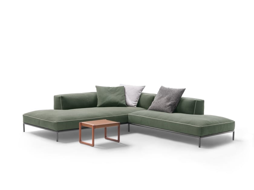 PERRY UP Sectional fabric sofa By Flexform | design Antonio Citterio