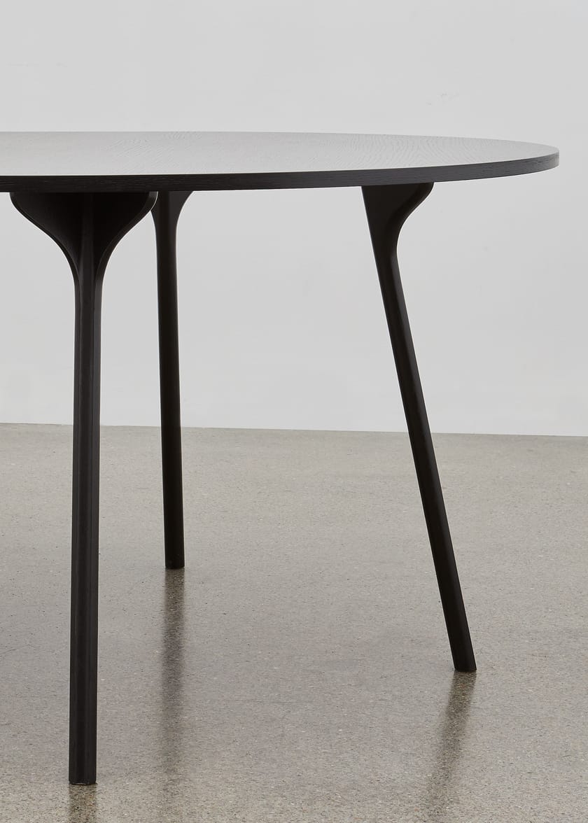 PH CIRCLE TABLE | 桌子 By PH Furniture & Pianos 设计师Poul Henningsen