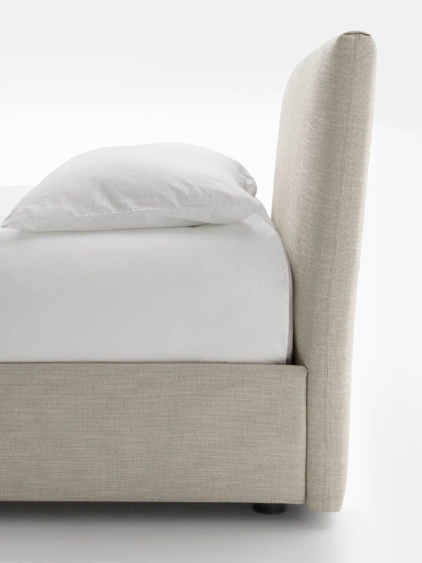 BETA UP Bed By Pianca