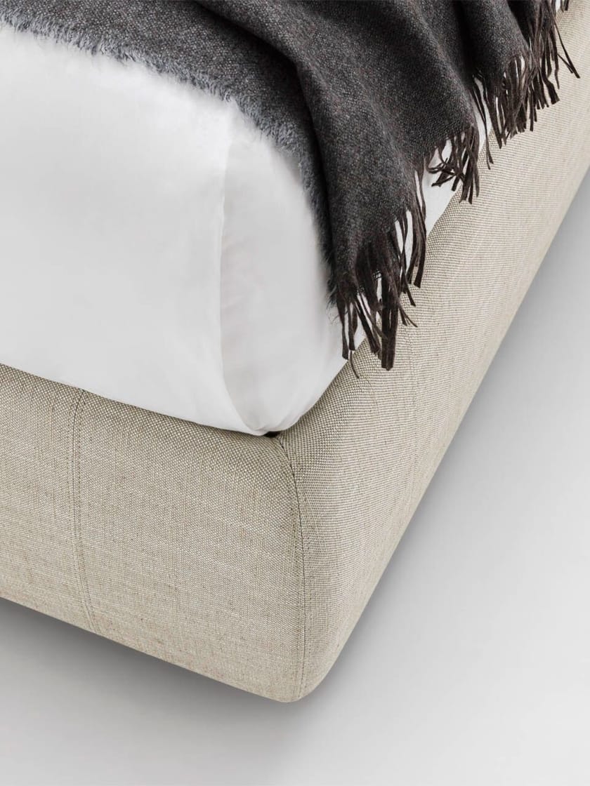 BETA UP Bed By Pianca