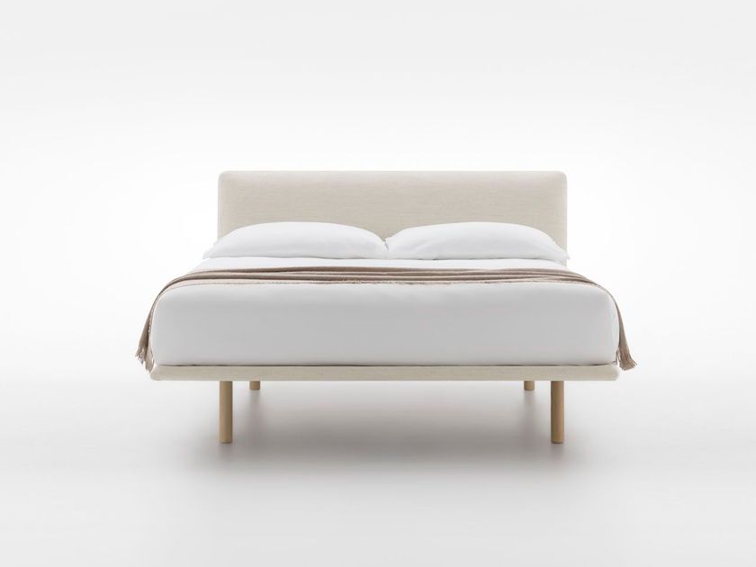FILO UP Fabric double bed with upholstered headboard By PIANCA