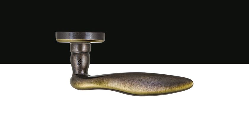 PIUMA AR 11 R-RY Maniglia By Colombo Design | design angelettiruzza design