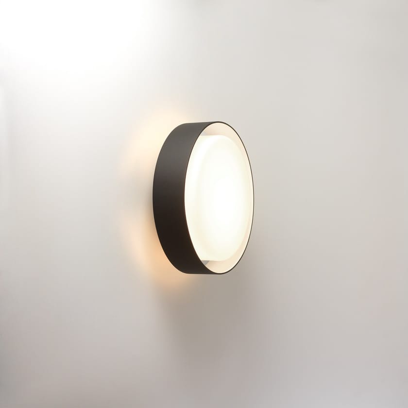 PLAFF-ON! LED aluminium Outdoor wall Lamp By Marset | design Joan Gaspar