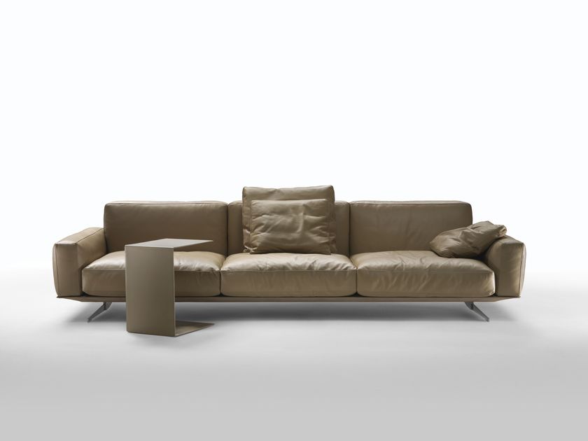 PLAIN Coffee table By Flexform | design Antonio Citterio