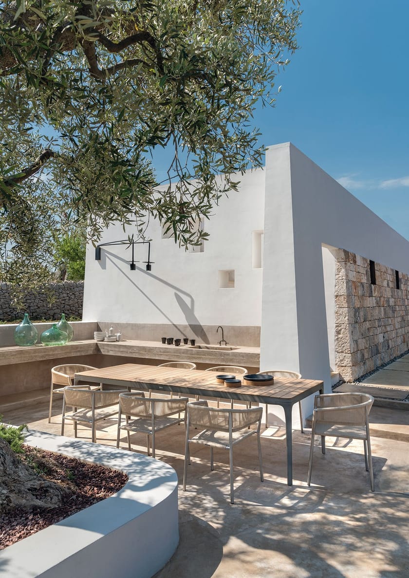 PLAY Rectangular teak garden table By Ethimo