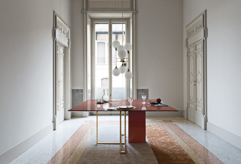 PLINTO | Mesa By Meridiani design Andrea Parisio